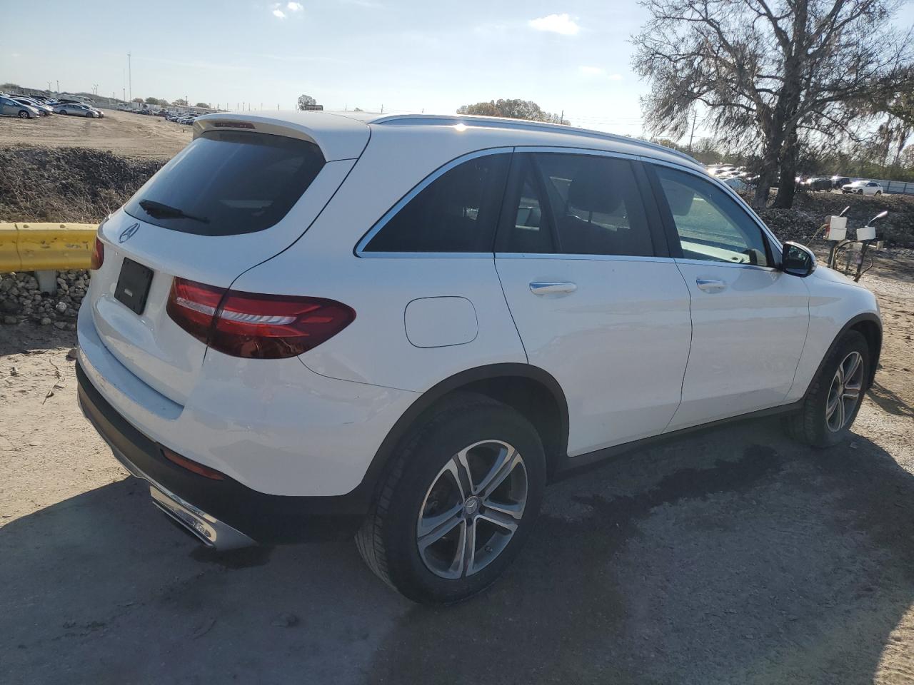 Купить автомобиль MERCEDES-BENZ GLC 300 2017 из США. Цена - 11800 ...