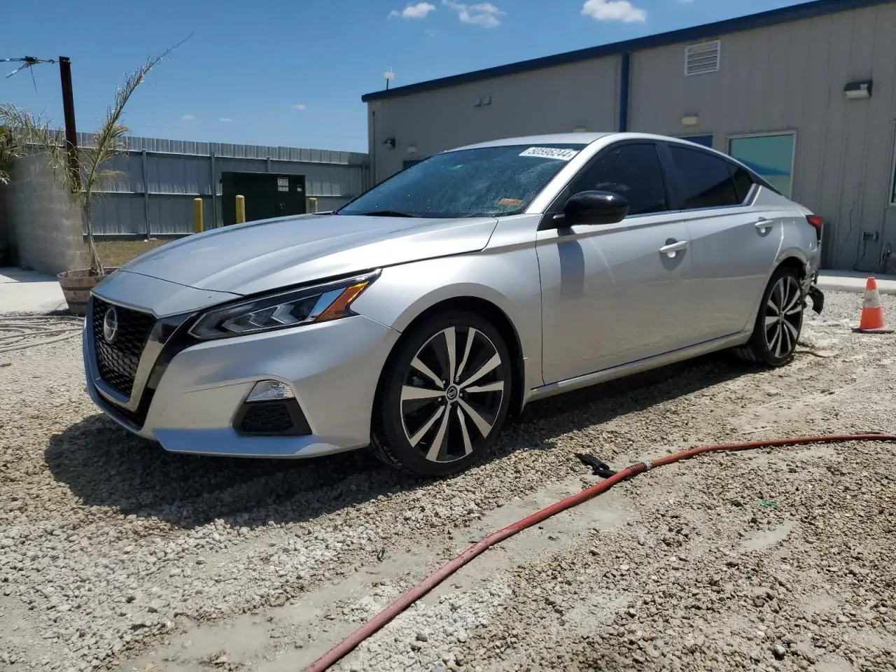 Купити автомобіль NISSAN ALTIMA SR 2020 з США. Ціна - 4750$. Пробіг ...