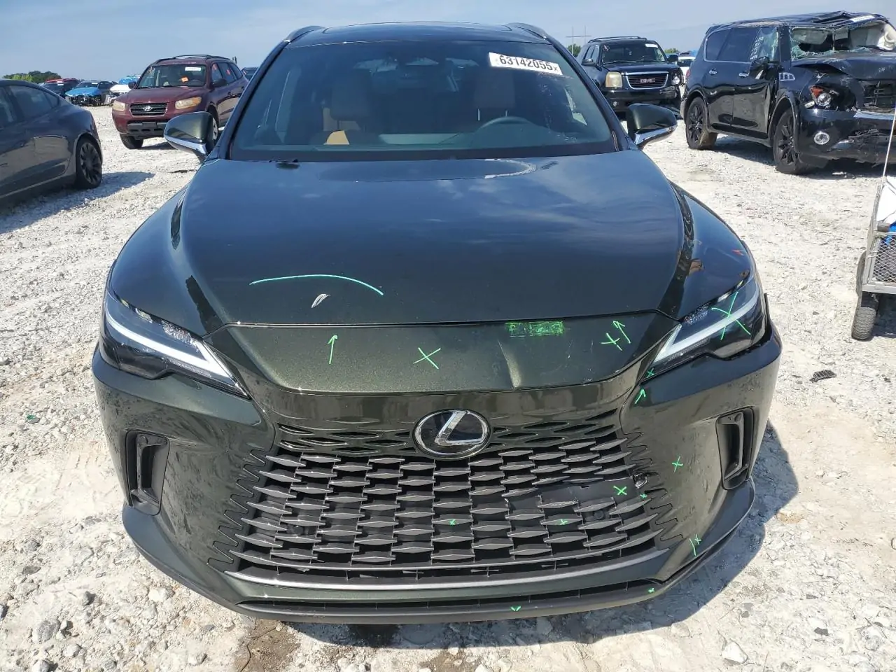 Купити автомобіль LEXUS RX 350 BASE 2025 США. Ціна - 35000$. робіг ...